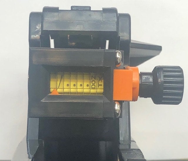 MIGHTY ONE LABELLER - AVERY DENNISON M1 - SAMARK LABELLER - 8 ...